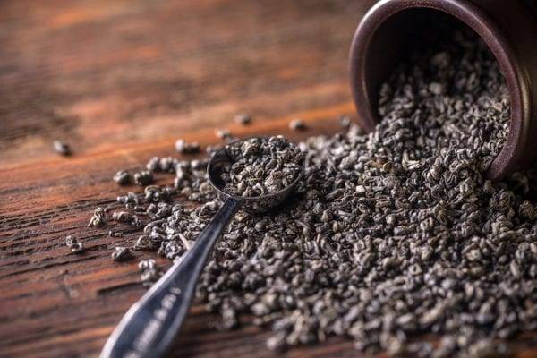 6 Interesting Uses For Used Tea Leaves | King and Queen Beverages